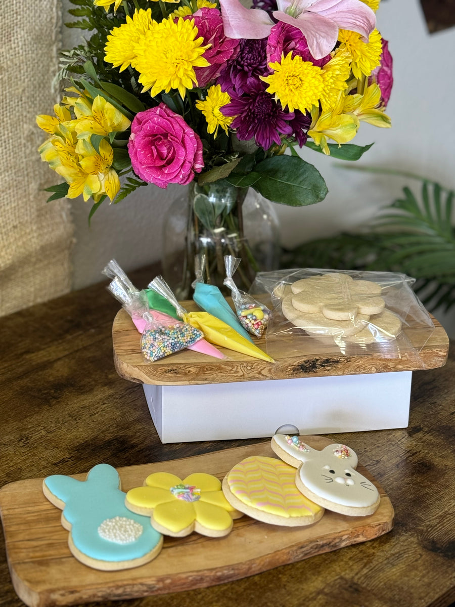 Easter Decorating Kit Activity – The Culinary Studio
